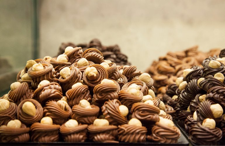 Historic Athenian Pastry Shops | The Official Athens Guide