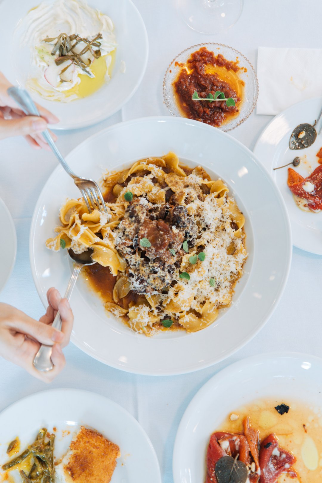 Taverna ton Filon | The Official Athens Guide