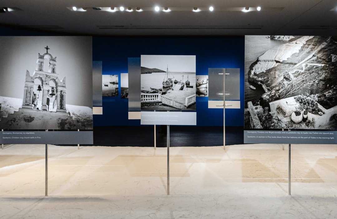 Robert McCabe: Χαίρε Ξένε. In the Land of Dreams | The Official Athens ...